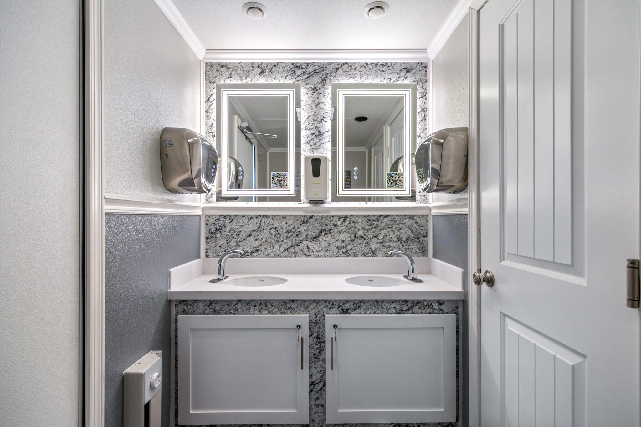 ADA+8 Stall Lowering Direct Hookup Restroom Trailer - Elk Creek Trailers